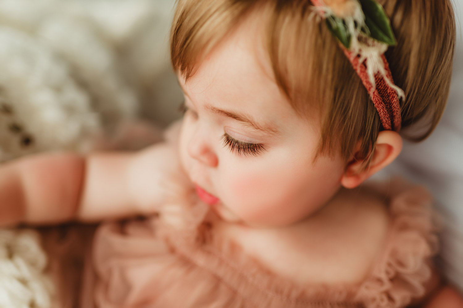 Minimalist Floral Cake Smash - Lafayette, Indiana - Kelly McPhail ...