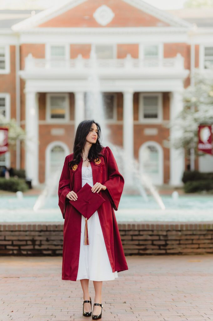 Graduation Photos at Elon University: Celebrating Amelia's Big Moment ...